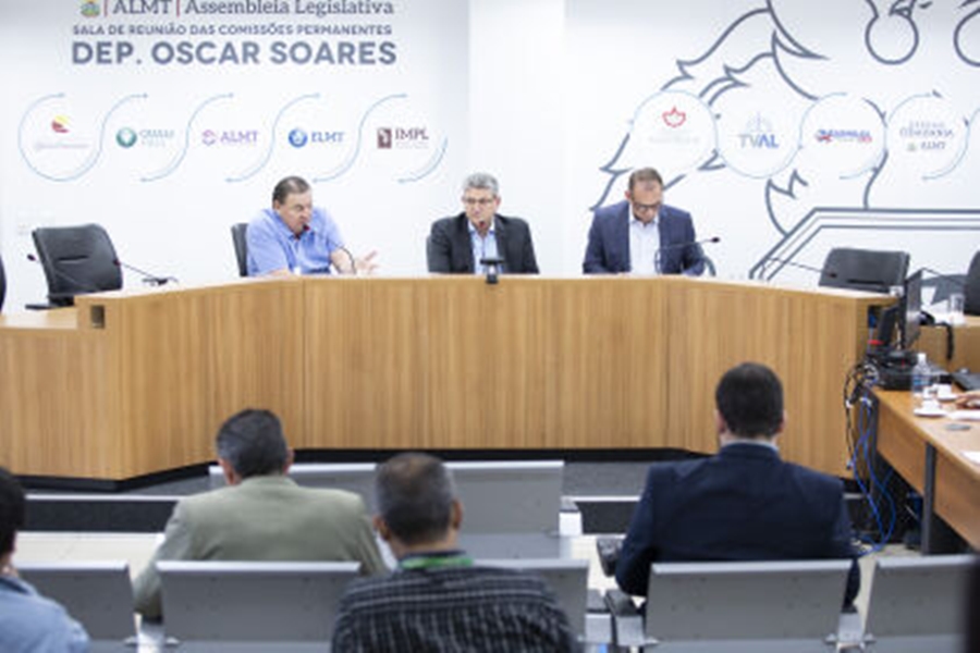 Projeto que proíbe trilhos de ferrovias em núcleo urbano é aprovado na ...