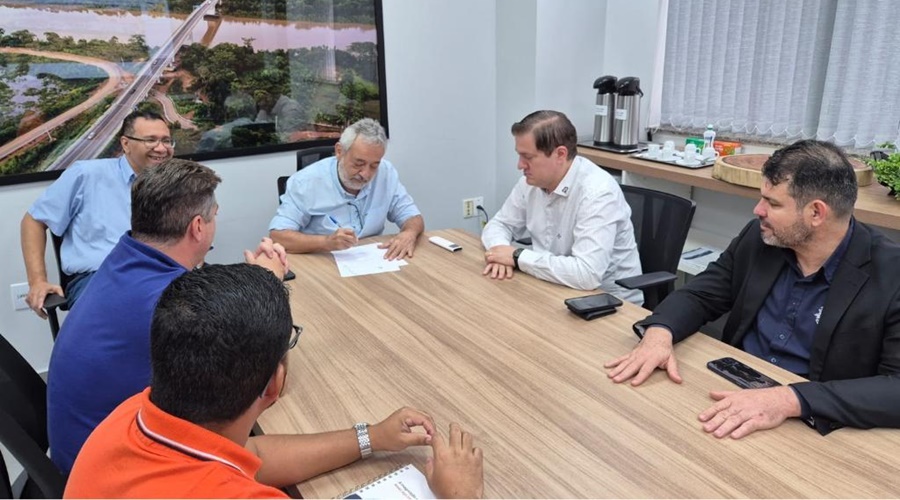 Governo de MT assina ordem de serviço para construção de Academia ...